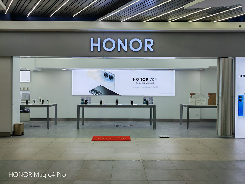 Honor Service Center ដ៏ថ្មីស្រឡាង បានសម្ពោធជាផ្លូវការ ...